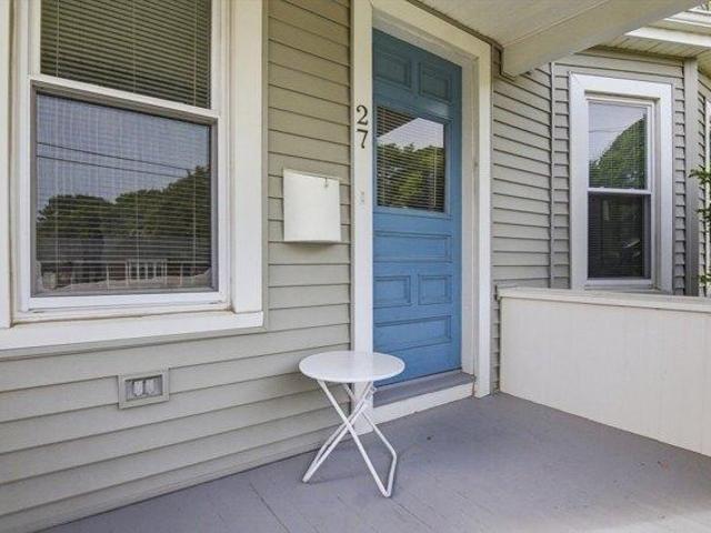 house with 4 bedroom, Rockland MA ES103500395