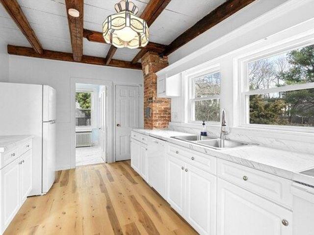 house with 4 bedroom, Rockland MA ES104191301