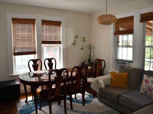 house with 4 bedroom, Rockland MA ES105125582