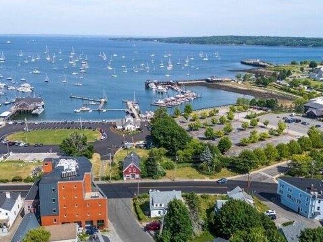 house with 4 bedroom, Rockland ME DS104265529