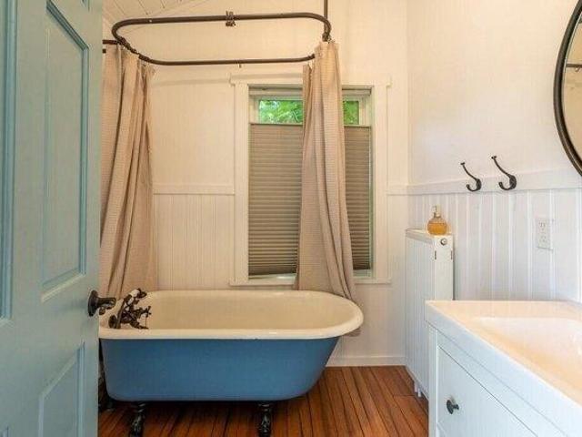 house with 4 bedroom, Rockland ME ES105193584