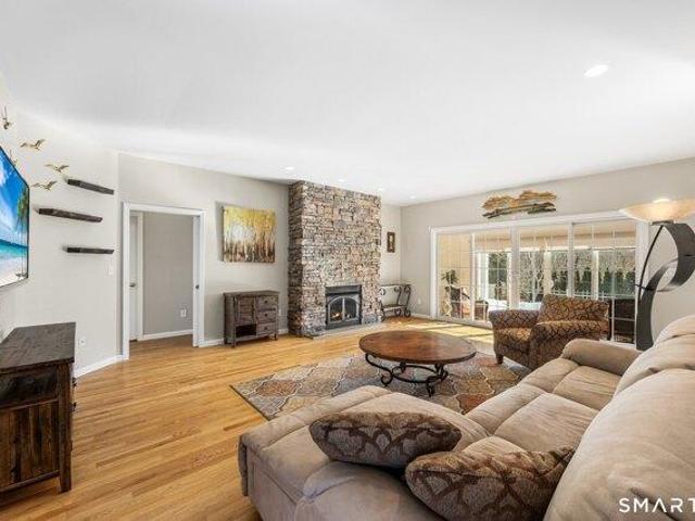 house with 4 bedroom, Rocky Hill CT DS102315216
