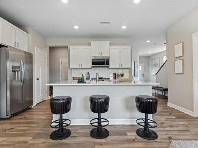 house with 4 bedroom, Rogers MN DLS88247166