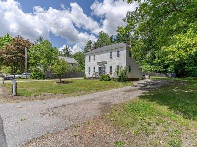 house with 4 bedroom, Rollinsford NH ES103220177