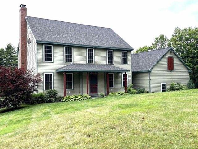 house with 4 bedroom, Rollinsford NH ES105202821