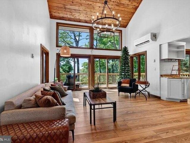 house with 4 bedroom, Roseland VA ES103625721