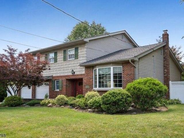 house with 4 bedroom, Roseland NJ ES104442425