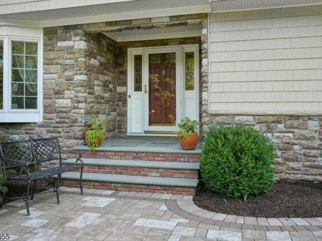 house with 4 bedroom, Roseland NJ ES105141627