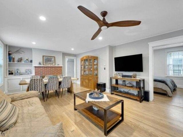 house with 4 bedroom, Roselle Park NJ ES103189714