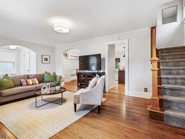 house with 4 bedroom, Roselle Park NJ ES104190610