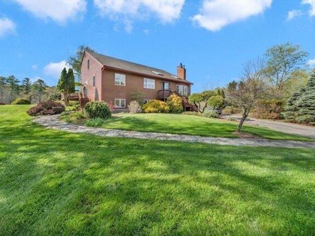 house with 4 bedroom, Rowley MA ES104113538