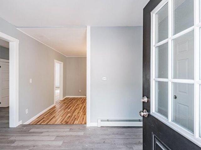 house with 4 bedroom, Rumford ME DS103433622