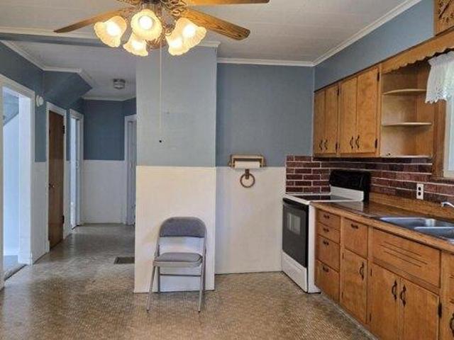 house with 4 bedroom, Rumford ME ES103160620
