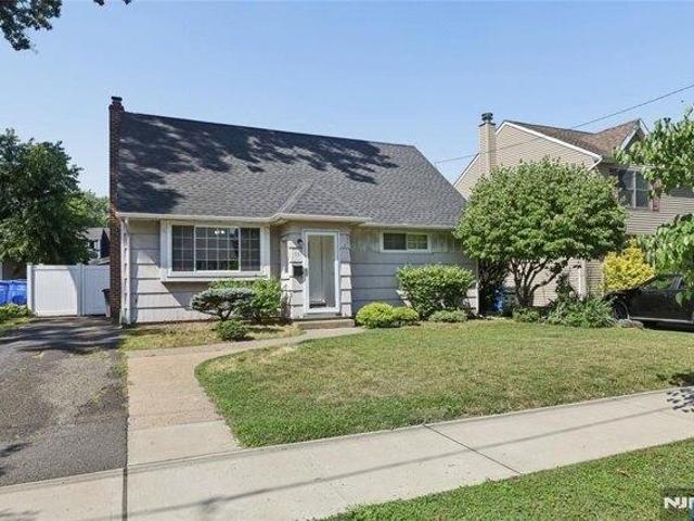 house with 4 bedroom, Rutherford NJ DS104330280