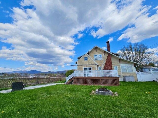 house with 4 bedroom, Rutland VT DS103070554