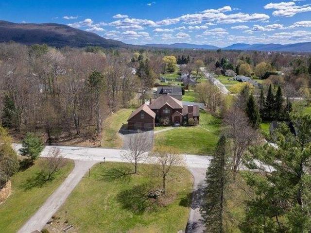 house with 4 bedroom, Rutland VT DS103127617