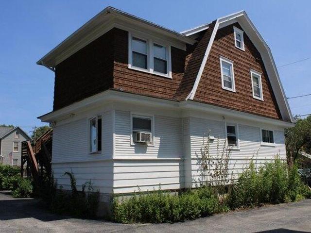 house with 4 bedroom, Rutland VT ES104513840