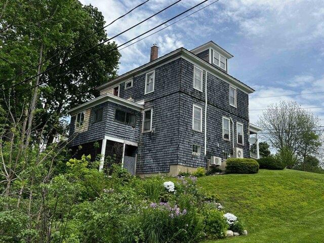 house with 4 bedroom, Rutland VT ES103097566