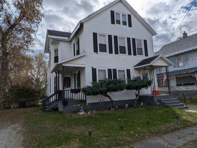 house with 4 bedroom, Rutland VT ES103432133