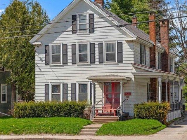 house with 4 bedroom, Rutland VT ES103929663