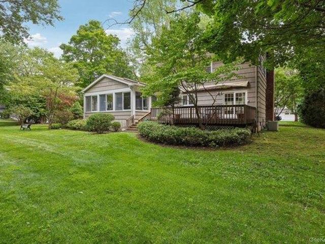 house with 4 bedroom, Rye Brook NY ES104921327
