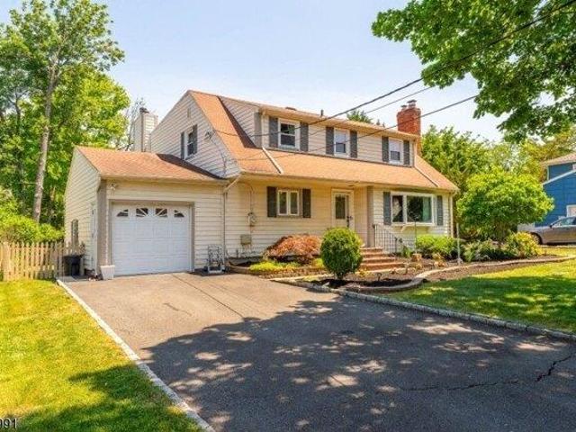 house with 4 bedroom, Scotch Plains NJ ES104148574