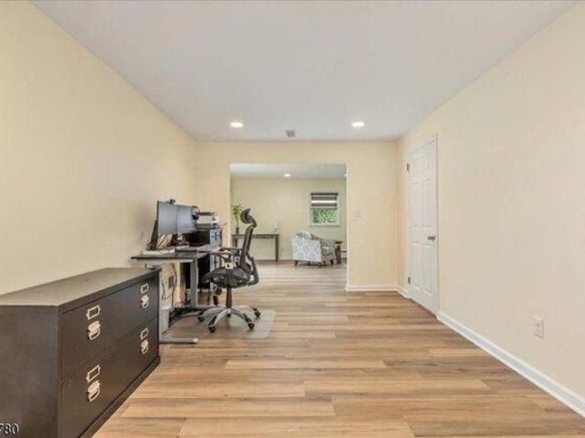house with 4 bedroom, Scotch Plains NJ ES104540906
