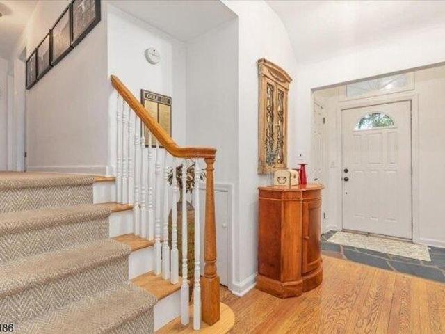 house with 4 bedroom, Scotch Plains NJ ES104609154