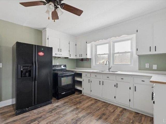 house with 4 bedroom, Scottsburg VA ES104899513