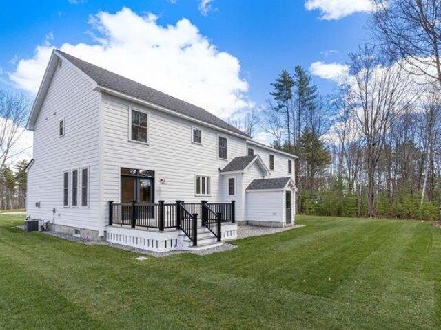 house with 4 bedroom, Scarborough ME DLS102158031