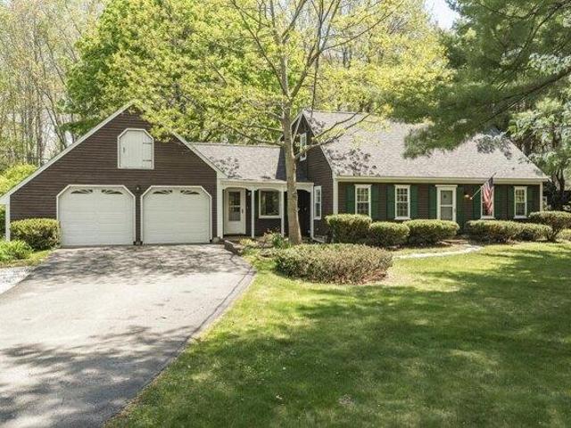 house with 4 bedroom, Scarborough ME DS102726514