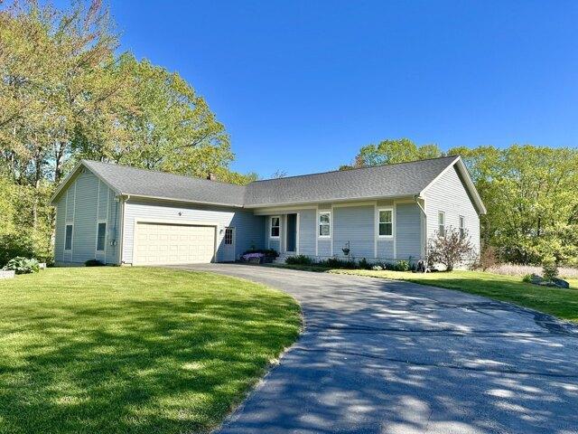 house with 4 bedroom, Scarborough ME DS103160175
