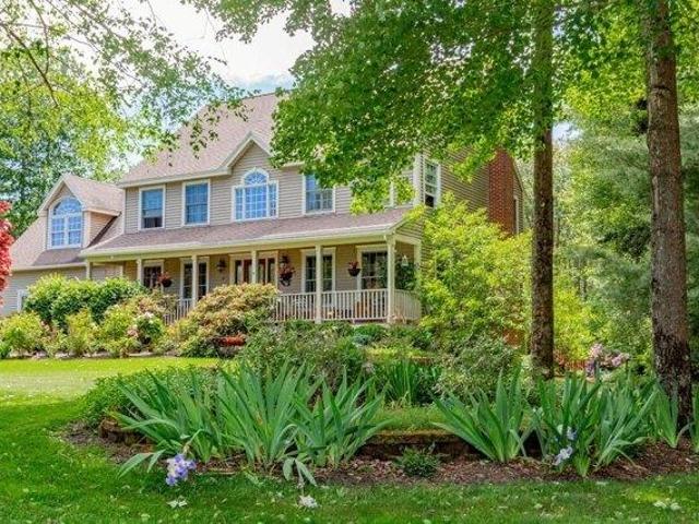house with 4 bedroom, Scarborough ME DS103186379