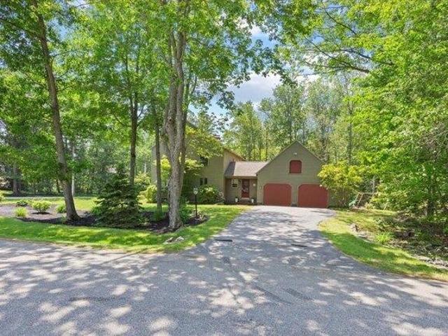 house with 4 bedroom, Scarborough ME ES103497596