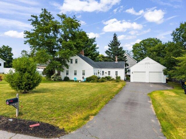 house with 4 bedroom, Scarborough ME ES104510557