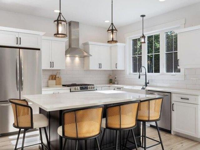 house with 4 bedroom, Scarborough ME ES104790320