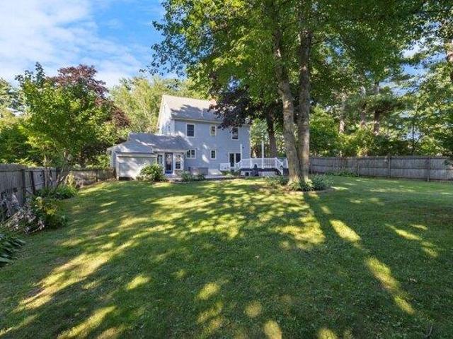 house with 4 bedroom, Scarborough ME ES105174546