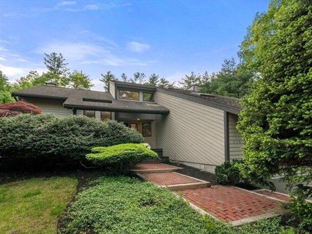 house with 4 bedroom, Scituate MA ES102828339