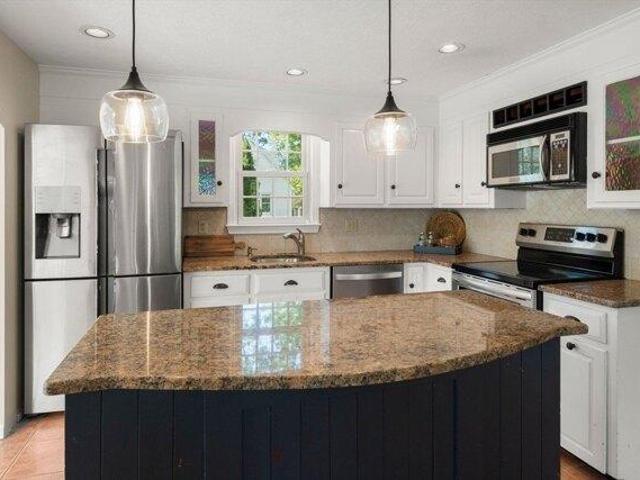 house with 4 bedroom, Scituate MA ES103433560