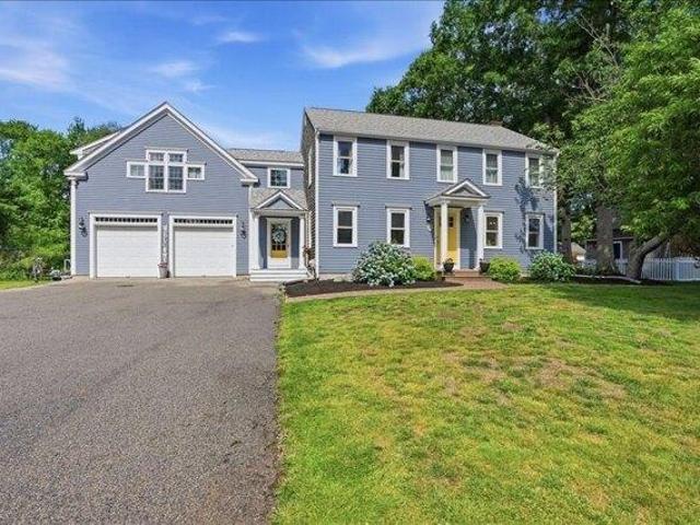 house with 4 bedroom, Scituate MA ES103619754