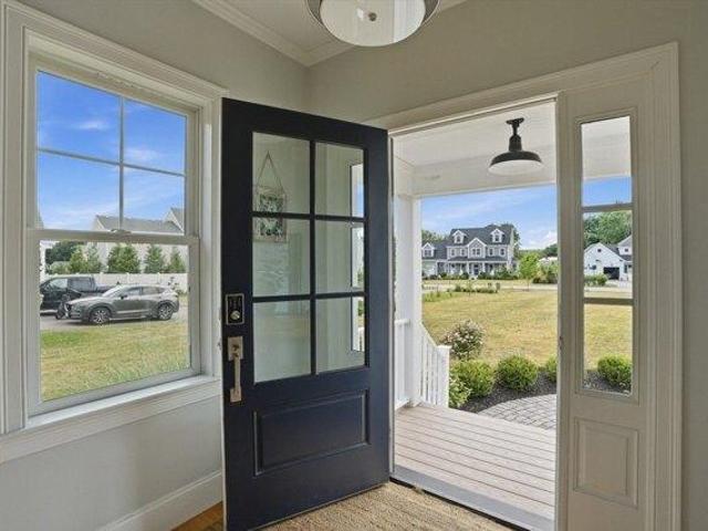 house with 4 bedroom, Scituate MA ES103849385