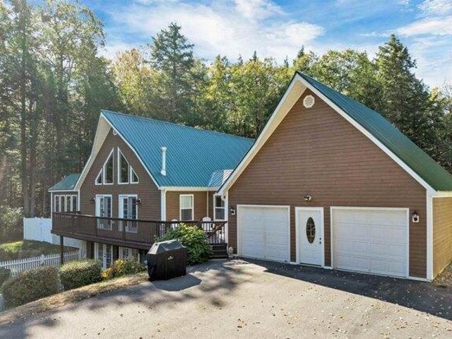 house with 4 bedroom, Sanbornton NH DLS102410917