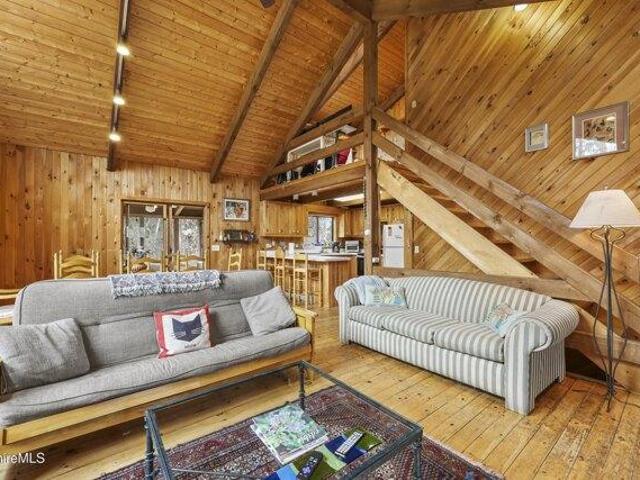 house with 4 bedroom, Sandisfield MA ES103588793