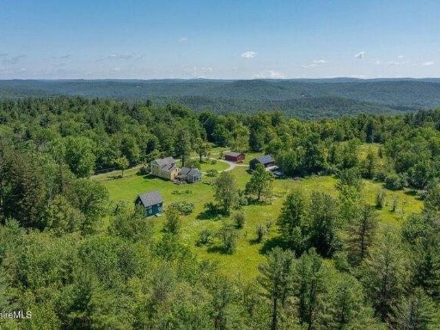 house with 4 bedroom, Sandisfield MA ES103709877