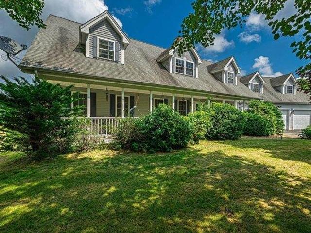 house with 4 bedroom, Sandown NH DS103967400