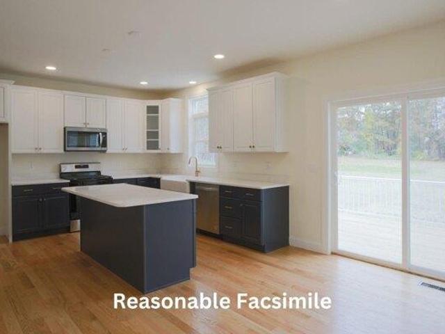 house with 4 bedroom, Sandown NH ES104606685