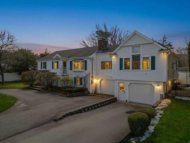 house with 4 bedroom, Sandwich MA DLS101630093