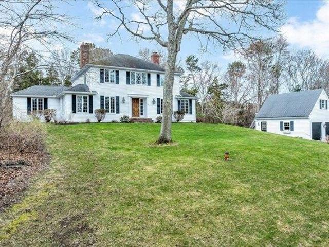 house with 4 bedroom, Sandwich MA DLS101659447