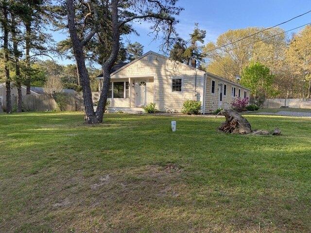 house with 4 bedroom, Sandwich MA DLS103036466