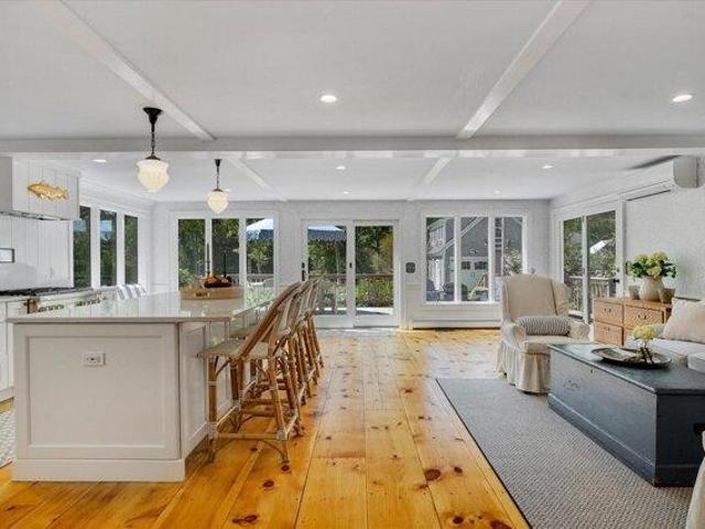 house with 4 bedroom, Sandwich MA DS103442432